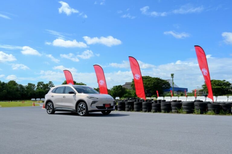 เอ็มจี เปิดประสบการณ์ให้ลูกค้าผ่านกิจกรรม MG TRACK EXPERIENCE